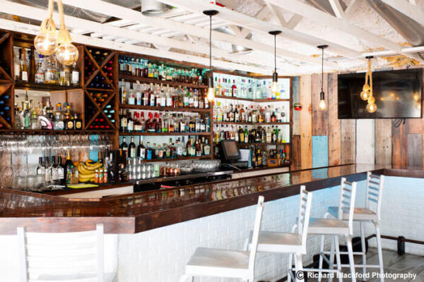 Where Do Locals Eat at 5 Top Restaurants